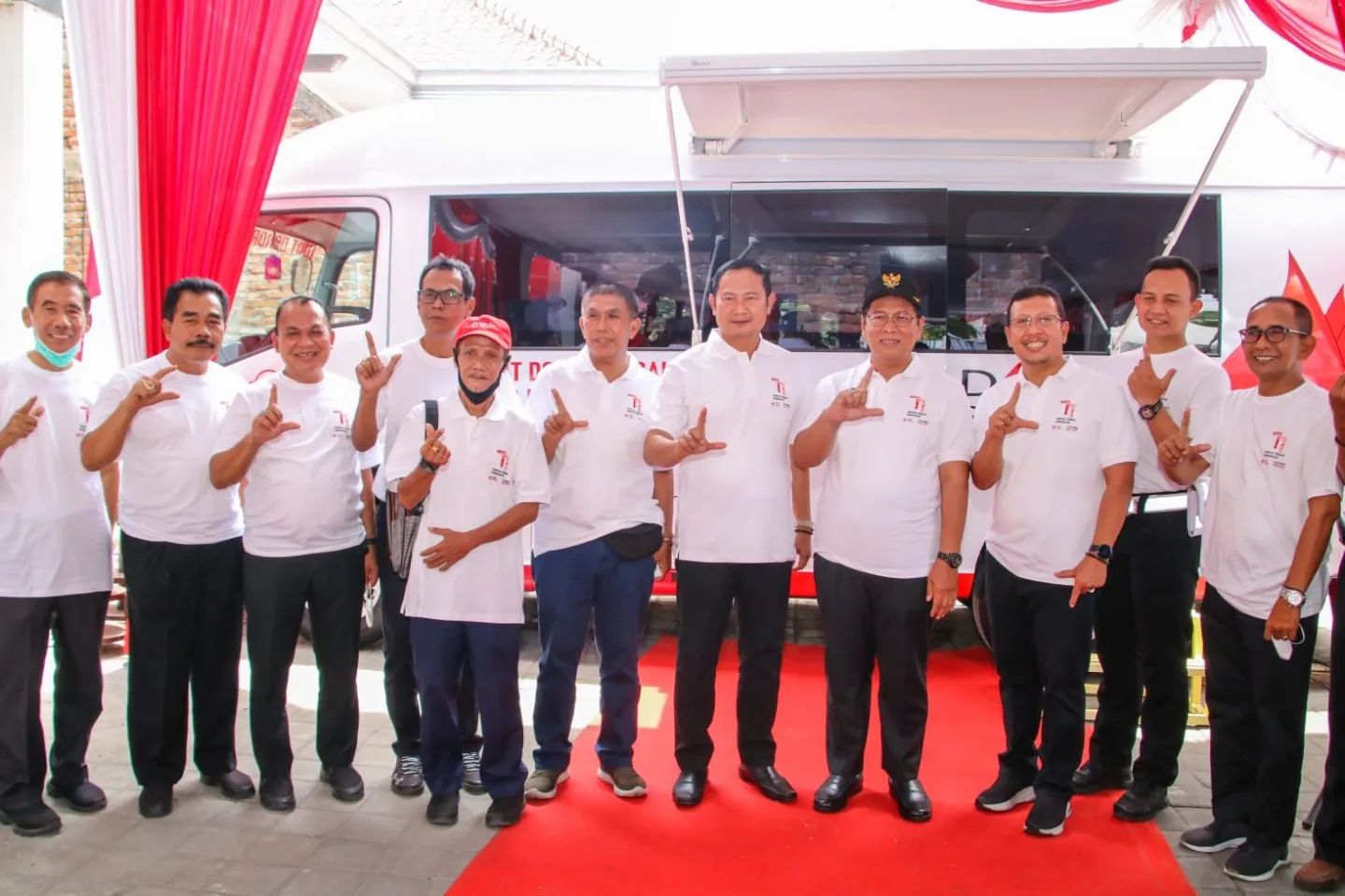 PMI Lamongan Launching Mobil Operasional Donor Darah Baru - Sejuk.ID
